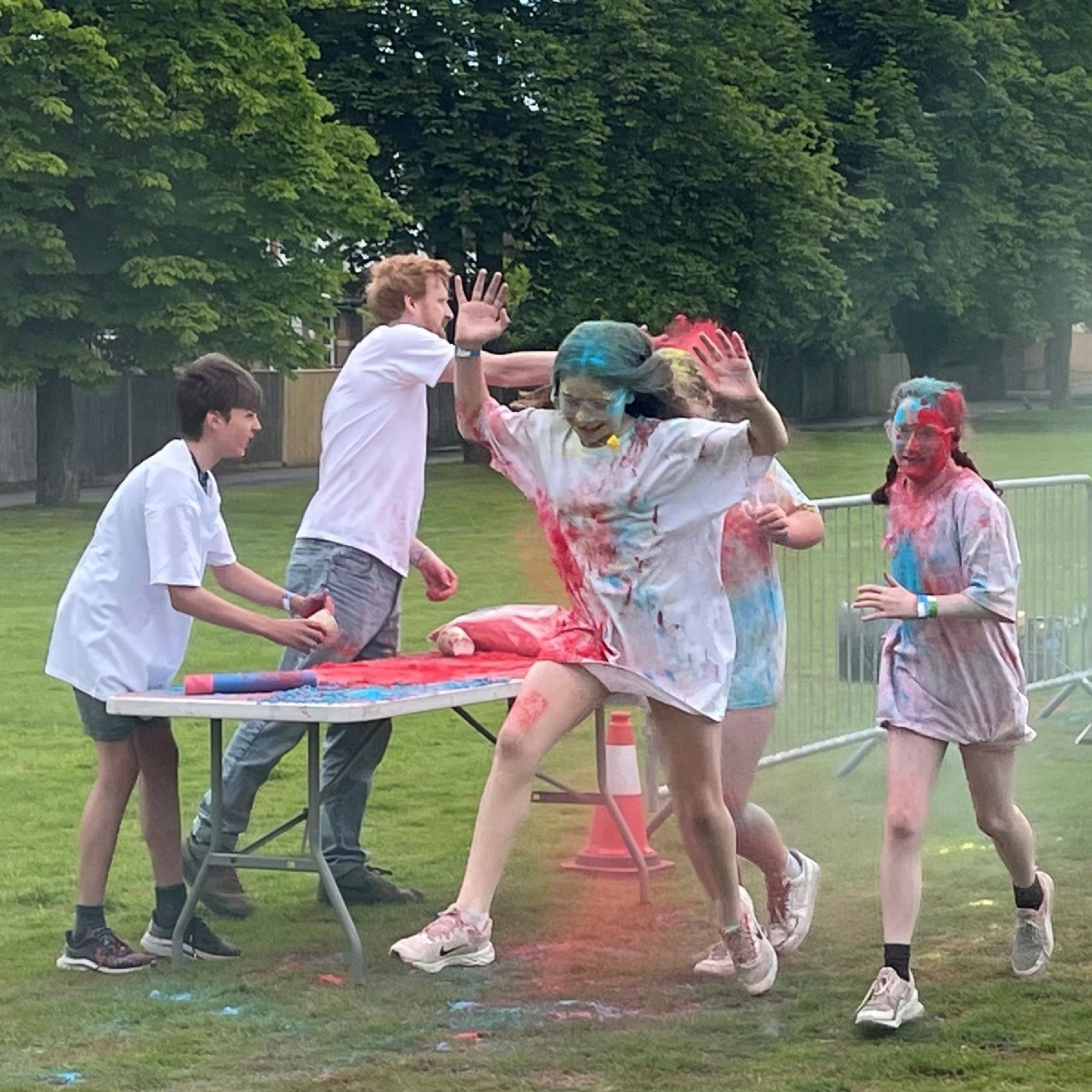 Gordons School Fun Day And Colour Run